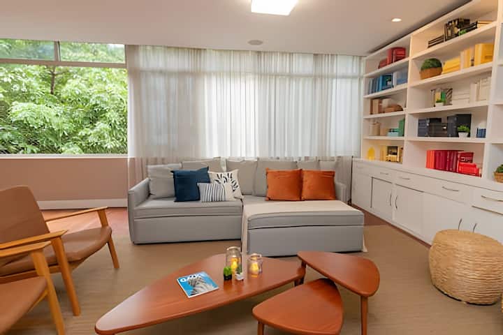 Mar201| Large Apartment In Leblon - Rio de Janeiro