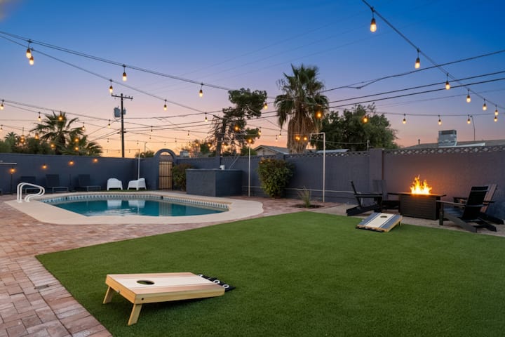 4 Br Old Town Home | Pool Heating | Chefs Kitchen - Scottsdale, AZ