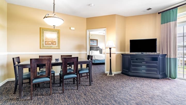 Wyndham Governor's Green - 2 Bedroom Deluxe - Williamsburg, VA