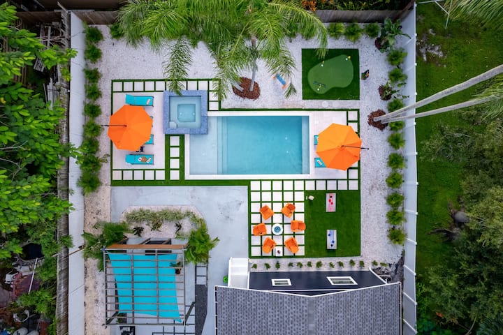 Villa Tessa, 4br, 12 Ppl, Pool/spa, Mini Golf - Bradenton, FL