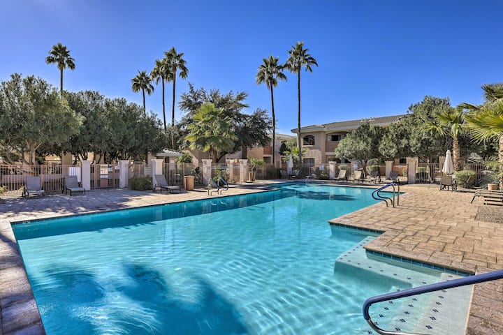 Dog-friendly Condo W/ Pool & Hot Tub In Phoenix - Avondale