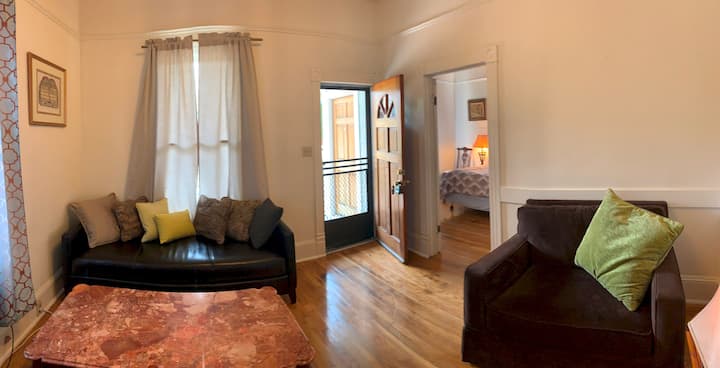 1905 Craftsman,3bdrms 3baths, Pets, Parking, Downtown! 2 Blks State St, 7 Beach! - Santa Barbara, CA