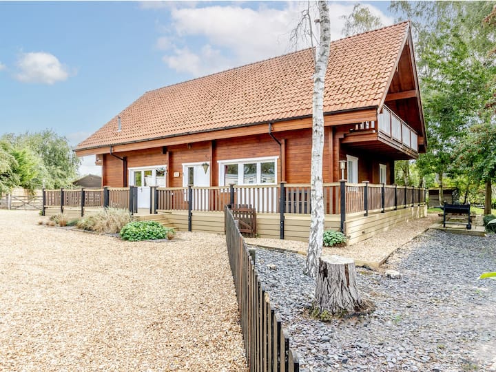 Alpine Lodge - Norfolk