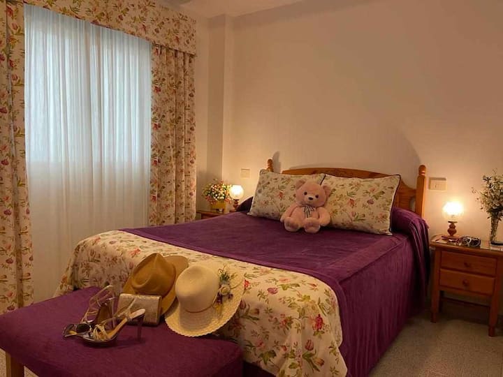 [D] Superior 1 Dormitorio - Aéroport de Grande Canarie (LPA)