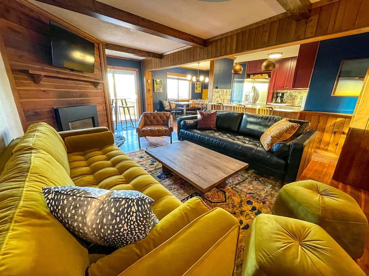 Summit Unit Top Floor Stunning Design Sunset Views - Snowshoe