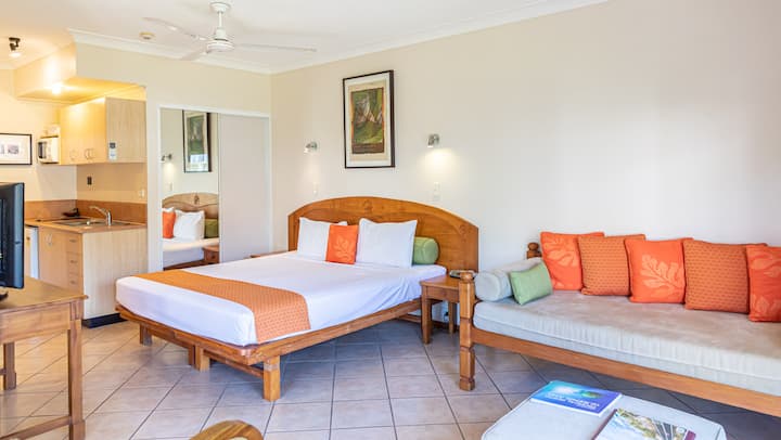 Studio Spa Apartment - Port Douglas