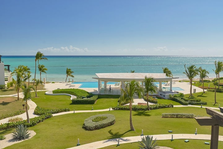 ®The{beach~spot} @Capcanaparadise +Pool+beachfront - Punta Cana