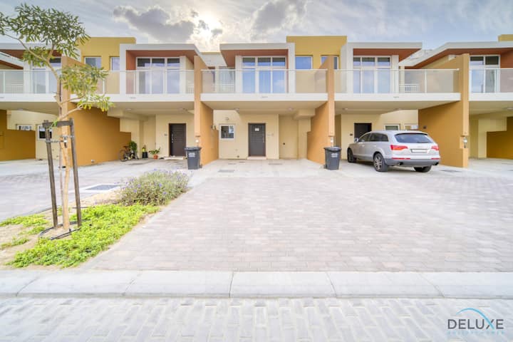 Alluring 3br Townhouse At Damac Hills 2, Dubailand - Dubaï