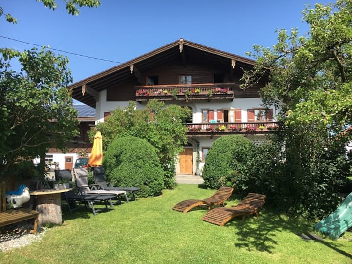 Ferienwohnung Buchberg Für 2 Personen Mit Balkon - Übersee