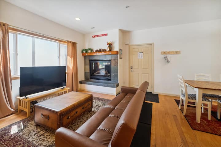 2 Bdrm Condo In Olympic Valley. Great Location! - Tahoe City, CA