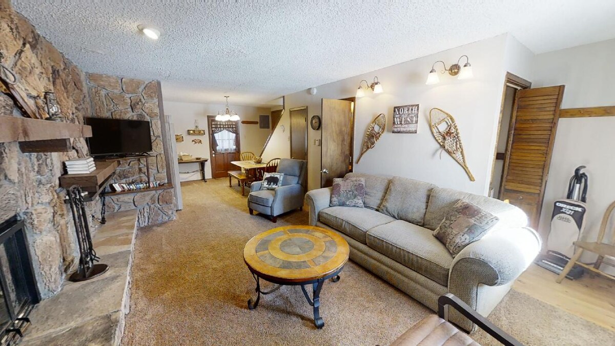 Claim Jumper A-Frame 4 - Airbnb