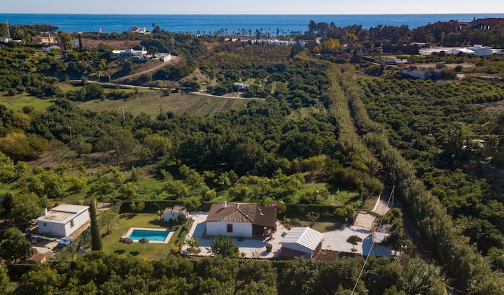 Villa Con Piscina Cerca De La Playa - Estepona