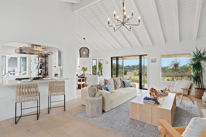 Villa Encanto - Designer Home - Santa Barbara, CA