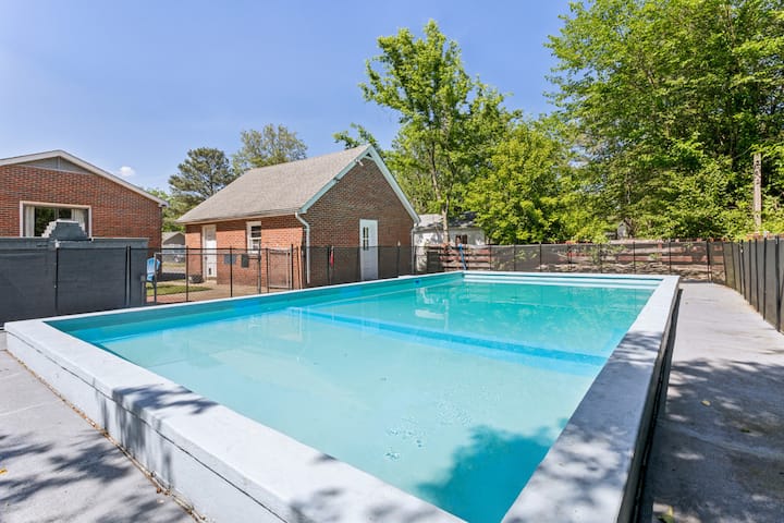 Coastal Retreat @ Coliseum| Bonus Room, Gazebo - Newport News, VA