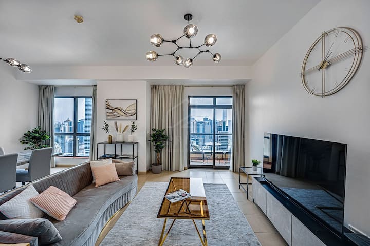 Spacious 2bd In Amwaj Jbr Near The Beach - Dubái