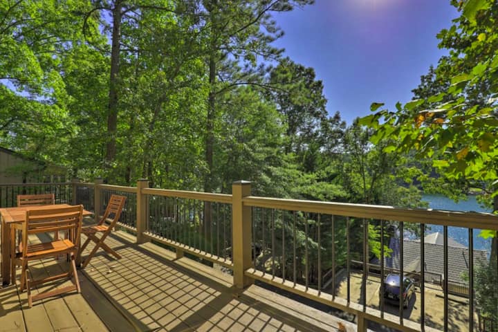 Lakepoint Stay | Family Lake Arrowhead Retreat - Canton, GA