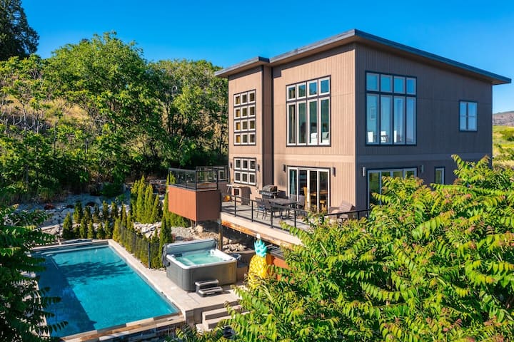 Private Pool+hot Tub-lake Views-ev Charger-dogs Ok - Manson, WA