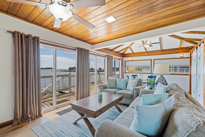 Cove Cottage Gulf Stilt - Cedar Key, FL