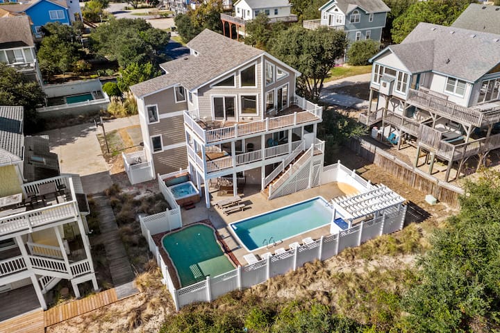 And Breathe: Pool/hot Tub, Rec Room, Putting Green - Duck, NC