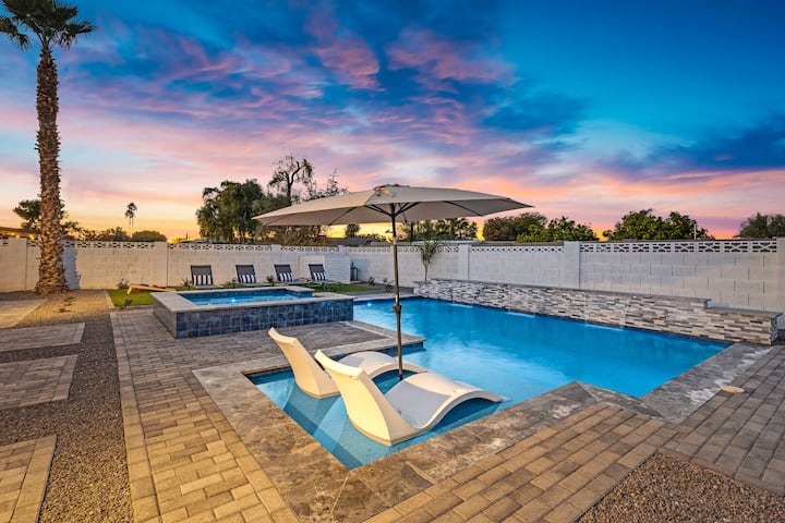 5 Min To Old Town + Pool & Hot Tub - Mesa, AZ