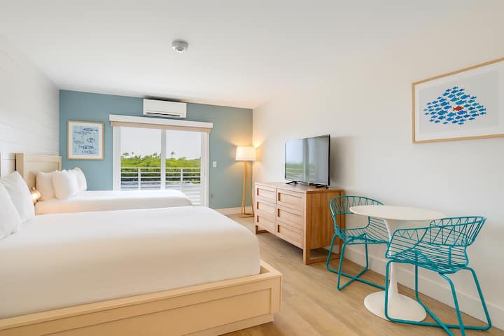 Luxury Beach Resort W/ Kayaking, Bike Rental, Pool - 伊斯拉摩拉