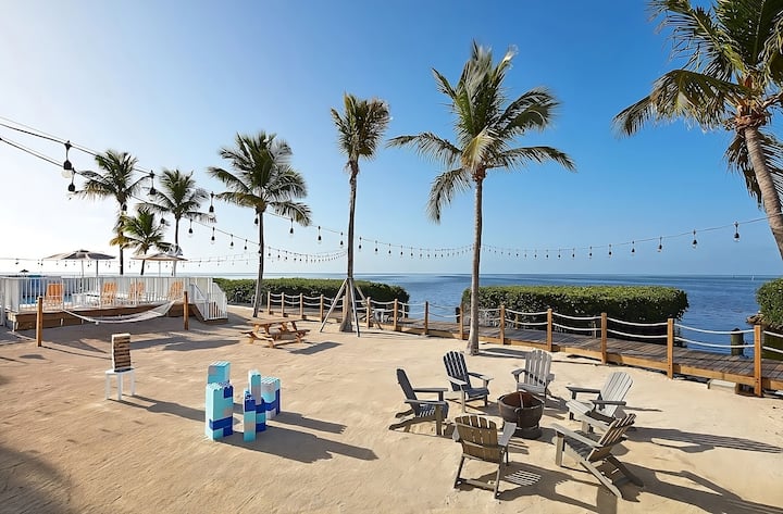 Family Fun At Islamorada! Large Unit, Beach Access - Islamorada, FL