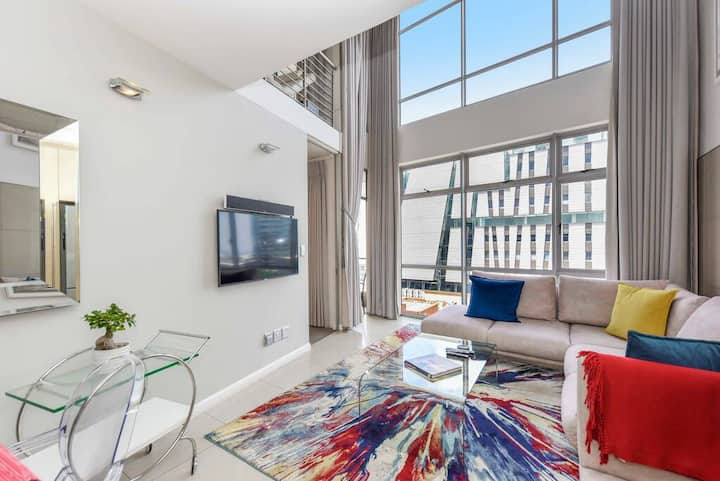 Hydro Park Penthouse Loft - Sandton