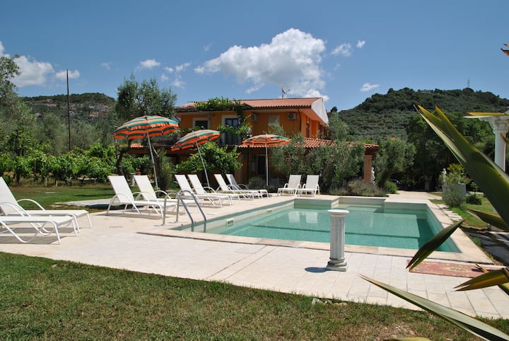 Meridiana Holiday House With Swimming Pool - Sperlonga