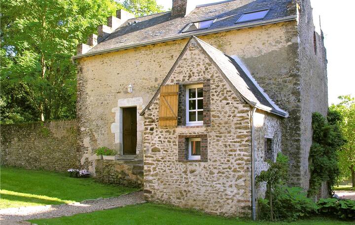 Nice Home In Conflans Sur Anille - Saint-Calais