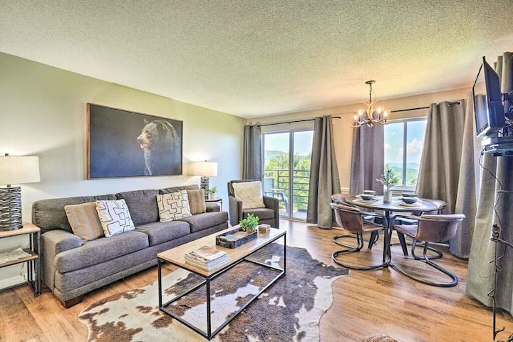 *Gorgeous 2bd Condo W Balconies + Pool! Near Town! - Gatlinburg, TN