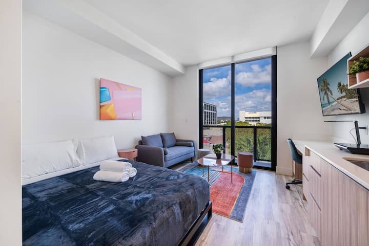 Pastel | Modern Studio Hideaway In Miami - Miami, FL