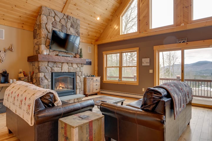 Spacious Cabin: 10 Mi To Sunday River Skiing! - New England