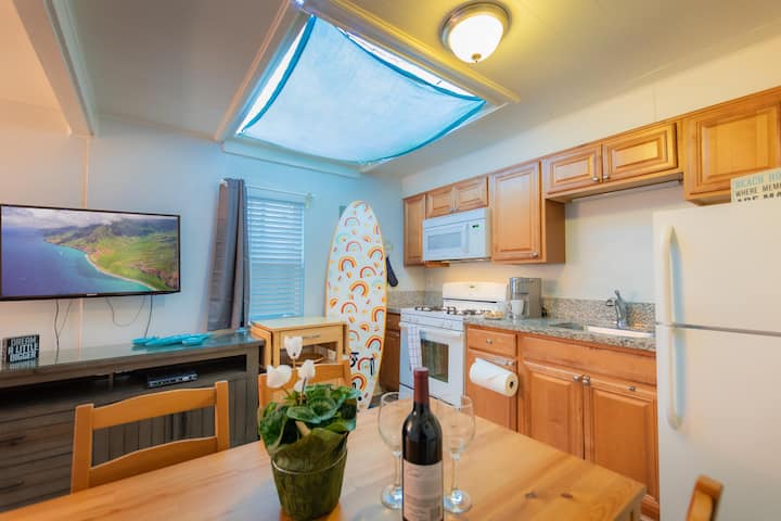 Walk To Beach & Bay/pet Friendly/a/c - San Diego, CA