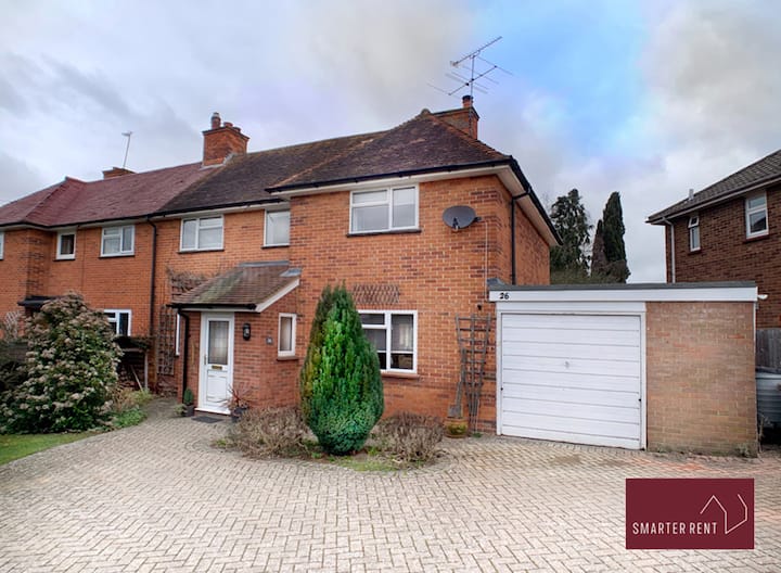Bracknell - Garden, Driveway, Pets Welcome - ブラックネル