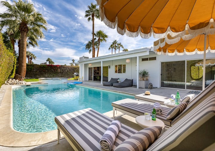 Mid Century Mood House – Sunmor Alexander Home - Palm Springs, CA
