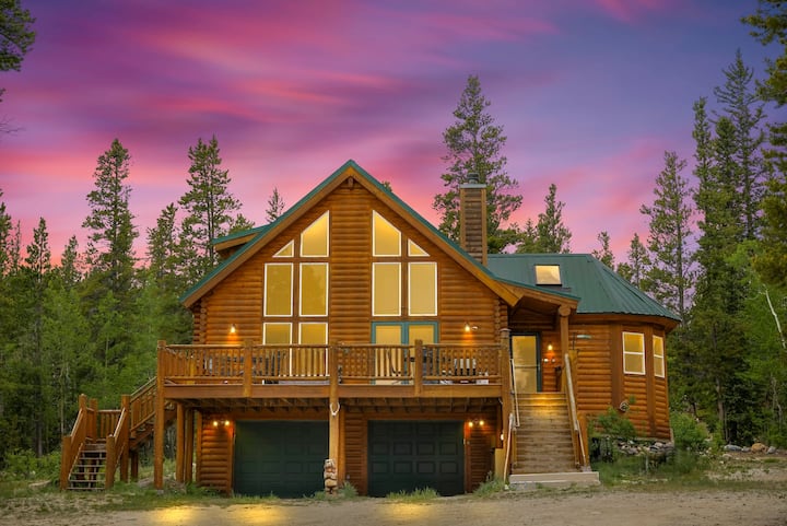 Serene Mountain Cabin W/ Fireplace - Colorado