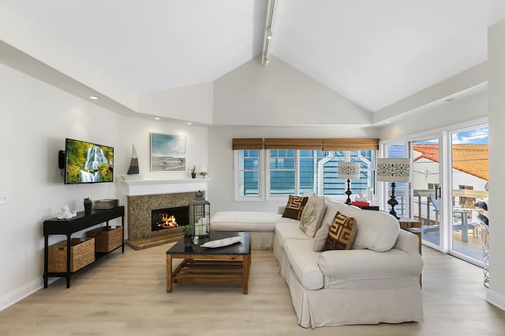 Walk To Beach | Private Corona Del Mar Retreat - Newport Beach, CA