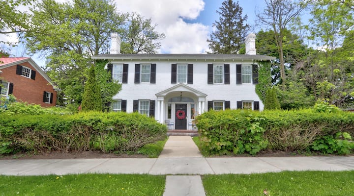 Historic 98 Fire Pit, Game Room, & Dog Friendly - Geneva, NY