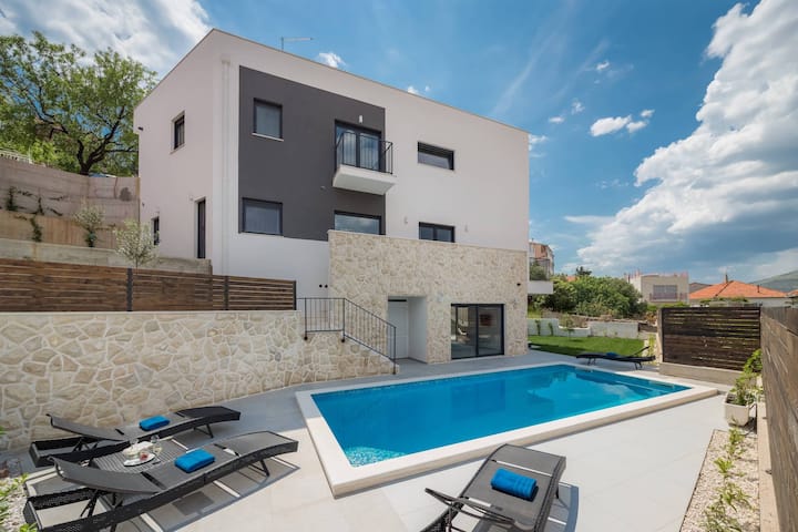 "Villa Salt" In Trogir - Crovillas - Trogir