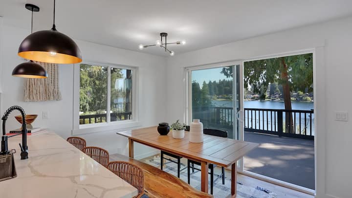Karmen's Lake Cottage A1 - Kent, WA
