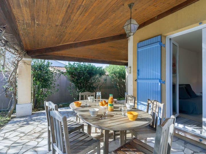 Maison Cléo By Interhome - Le Lavandou