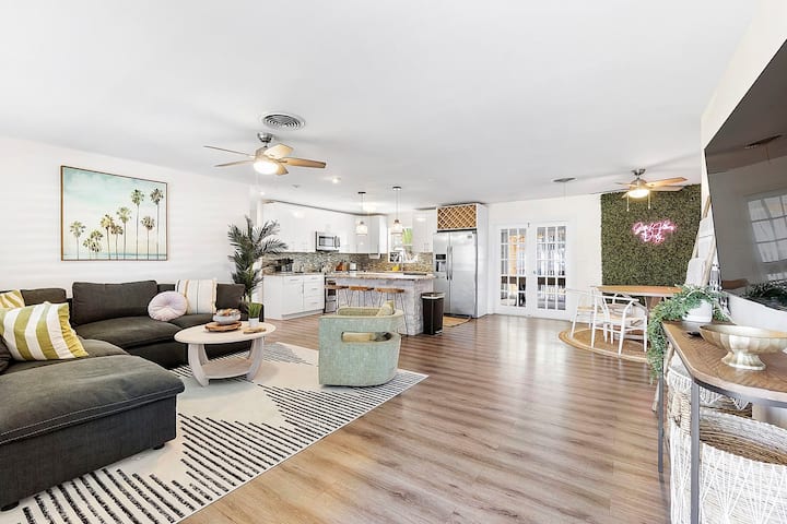 Deerfield Beach! 10 Min 2 Beach Hot Tub Pool Table - Quiet Waters Park, Deerfield Beach