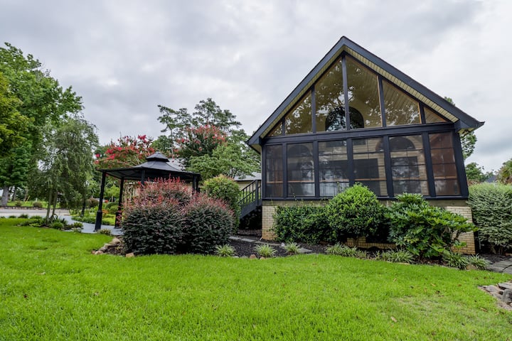 Casa Lago Guest Cottage - Lexington, SC
