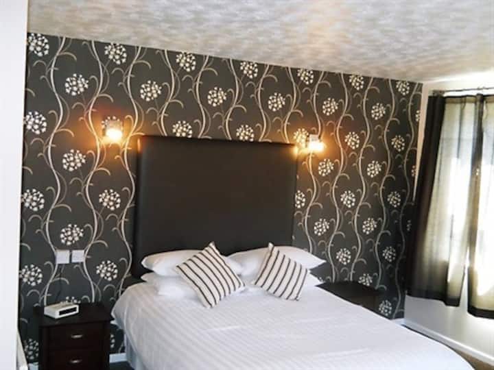Premier Double Ensuite At The Oakland - Chelmsford