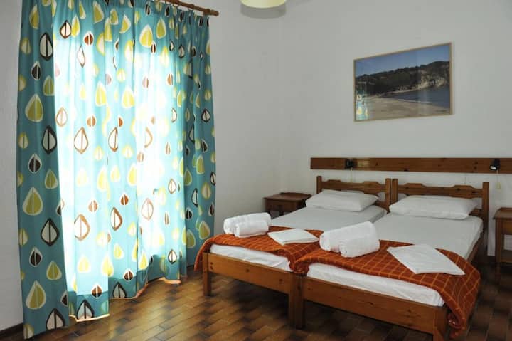 Pension Margarita: Twin Room1 - Skiathos