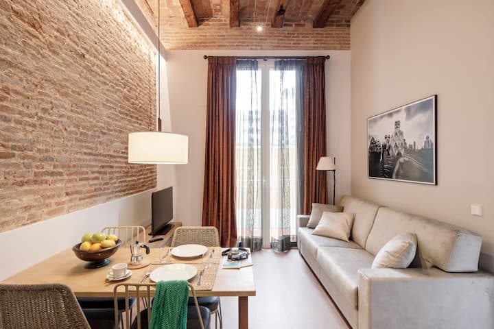 Pau Claris Double | Home Next To Paseo De Gracia - Barcelona