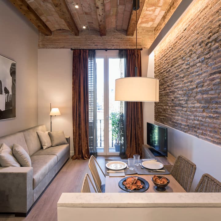 Pau Claris | Design Apt. Next To Paseo De Gracia - Barcelona