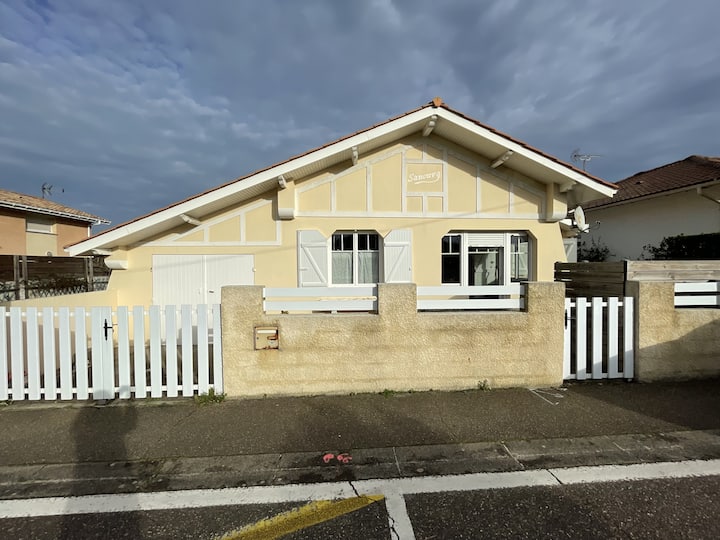 Maison De Pays Avec 2 Chambres, à Deux Pas De L'oc - Biscarrosse