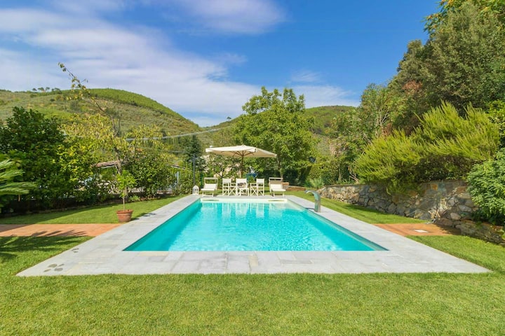 Marusca. Holiday Home With Private Pool Near Lucca - Toscana