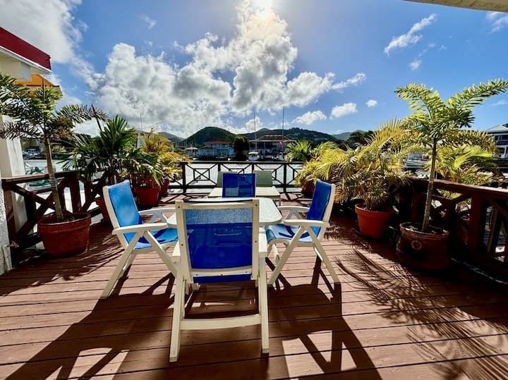 Delightful Waterfront Villa - Antigua and Barbuda
